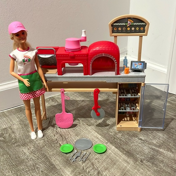 Barbie | Toys | Barbie Mattel Pizza Maker Playset With Doll To Use With ...
